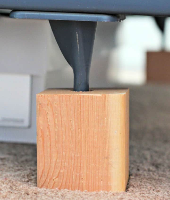 17 Easy Diy Bed Risers To Make - Solar Living Savvy