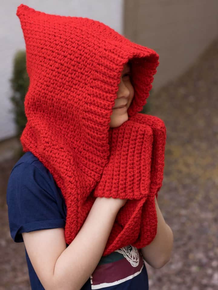 30 Free Crochet Hooded Scarf Patterns - Solar Living Savvy