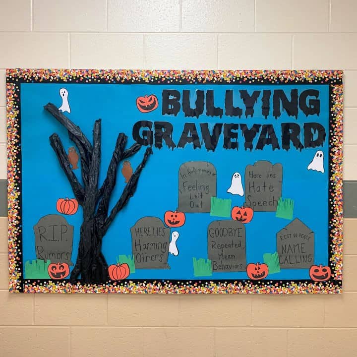 29 Creative Halloween Bulletin Board Decorations Ideas - Solar Living Savvy