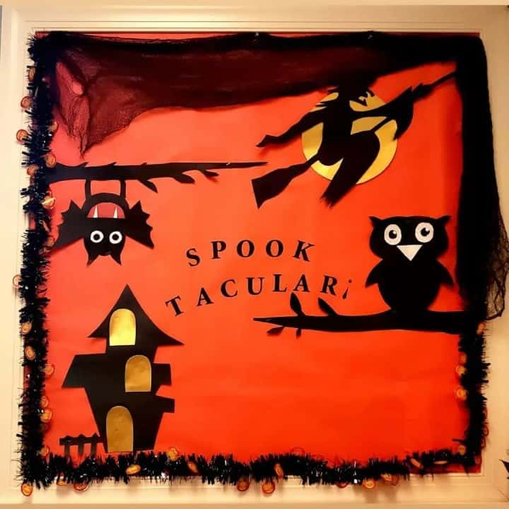 29 Creative Halloween Bulletin Board Decorations Ideas - Solar Living Savvy