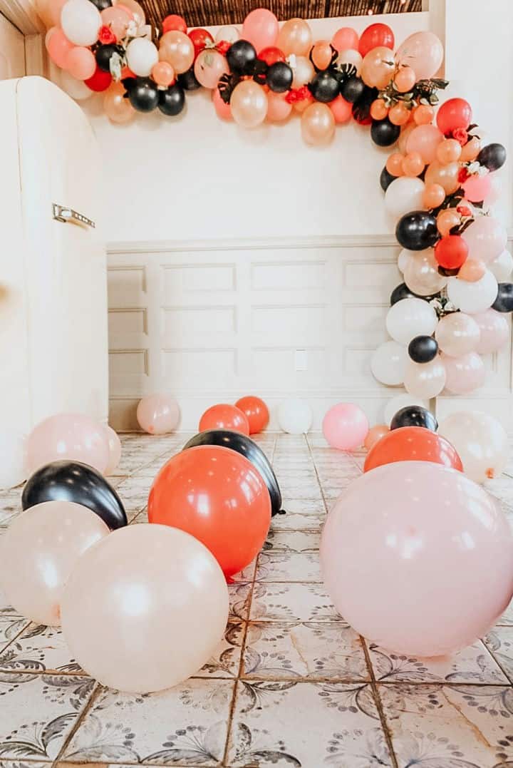 32 Free Diy Balloon Arch Ideas - Solar Living Savvy