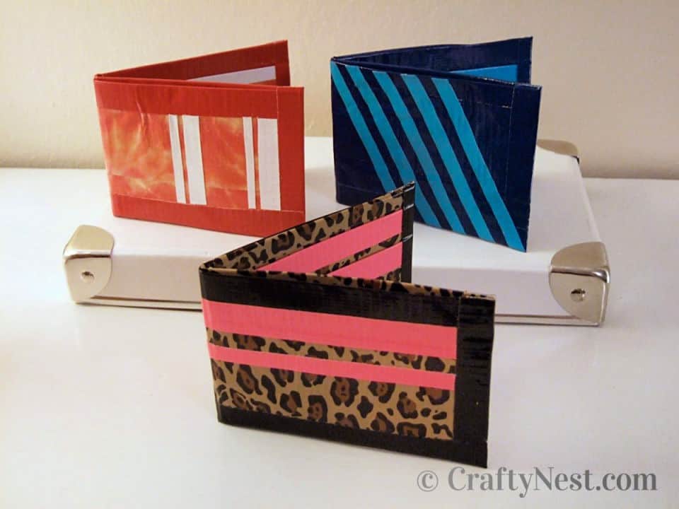 24 Easy DIY Duct Tape Wallet Ideas - Solar Living Savvy