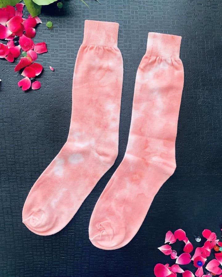 30 Easy Tie Dye Sock Patterns - Solar Living Savvy