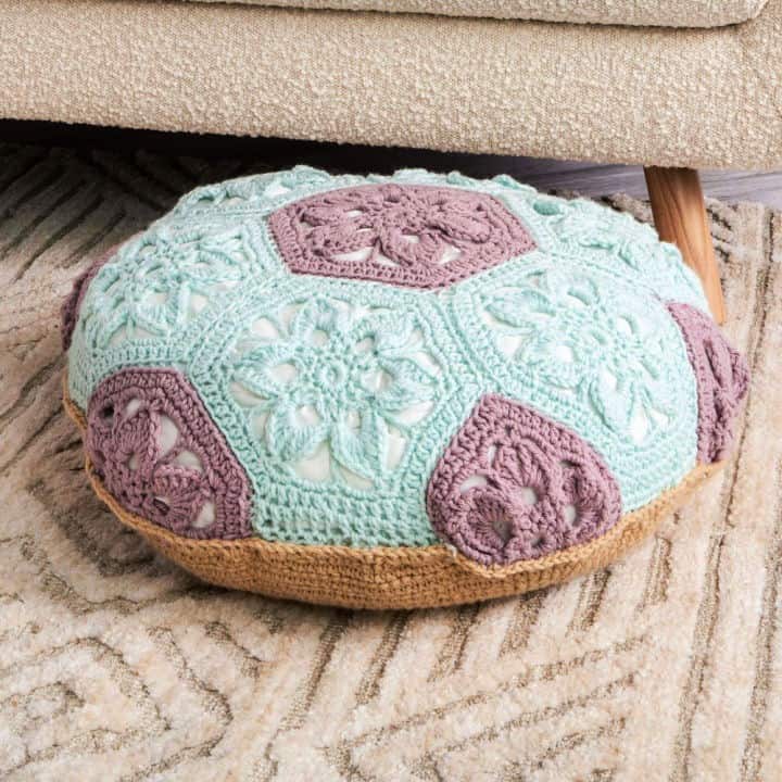 30 Free Crochet Pouf Patterns (Crochet Ottoman Pattern) - Solar Living ...