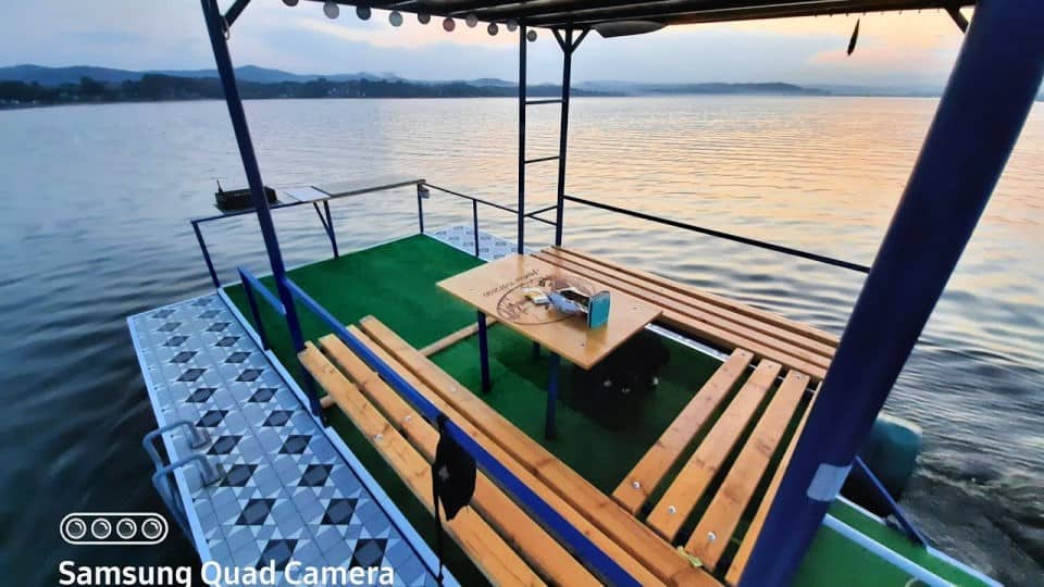 17 Diy Pontoon Boat Plans - Solar Living Savvy