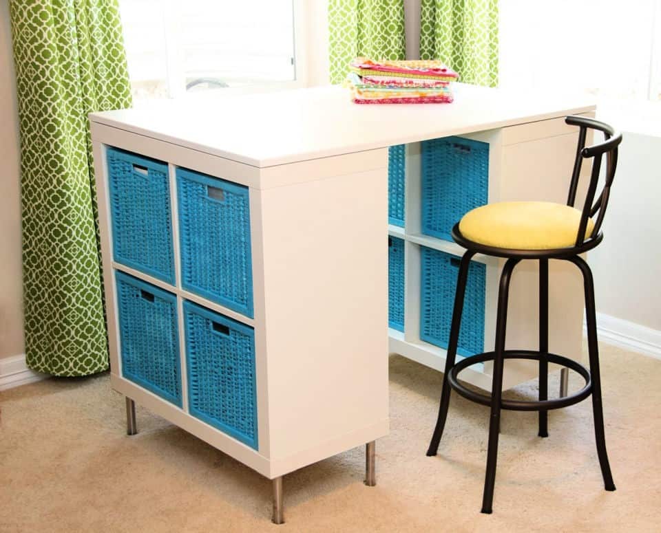 32 Diy Craft Table Ideas With Storage And Easy To Build - Solar Living ...